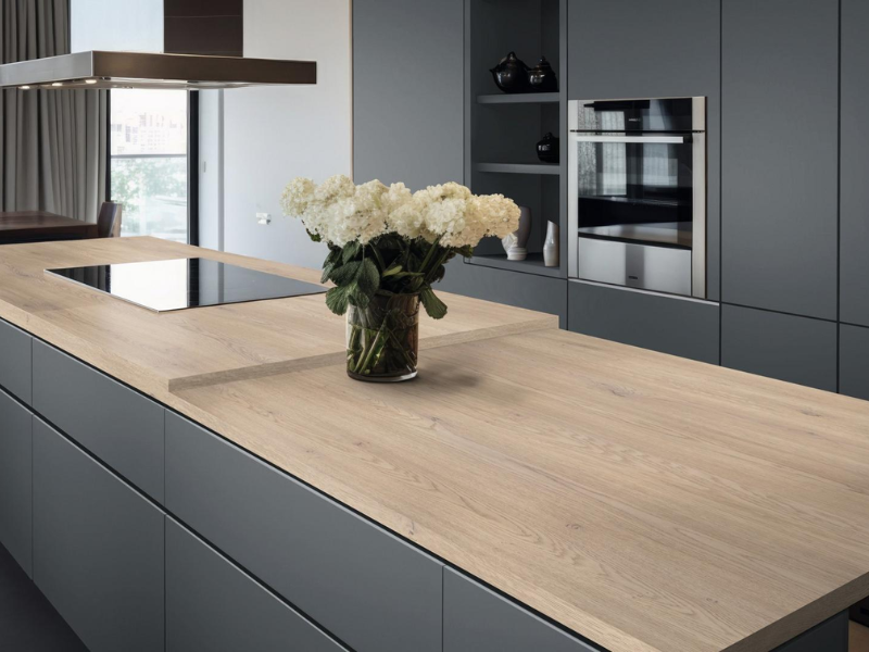 Radna ploča Hrast Cremona Cotta K2737 AX - 600 mm